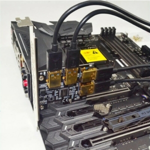 PCIe Splitter 1 to 4 Multiplier Adapter Card - TekHouse